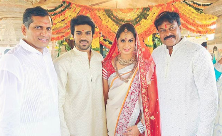 రామ్ చరణ్-ఉపాసన వెడ్డింగ్ యానివర్సరీ స్పెషల్ (ఫొటోలు) | Ram Charan And ...