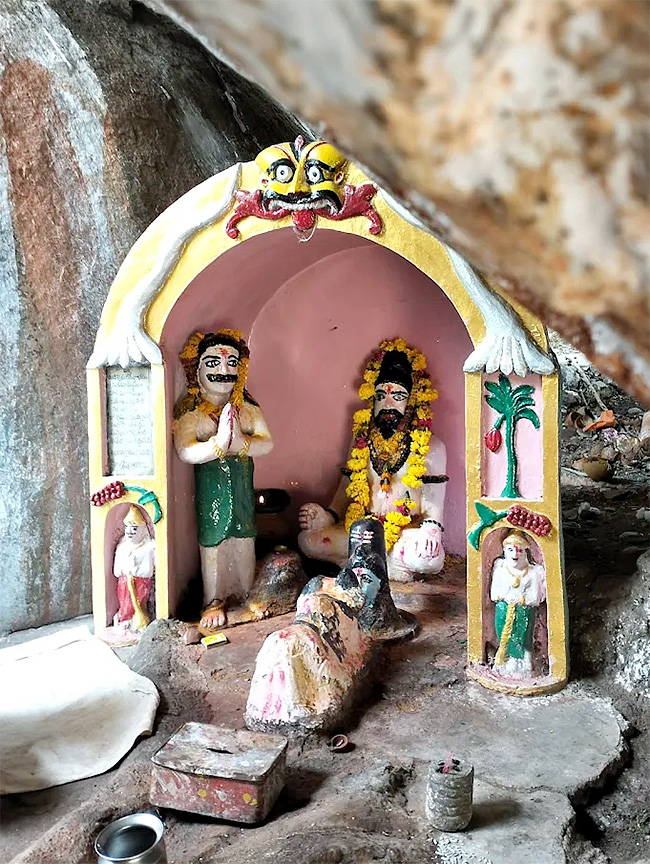 తెలంగాణలో ఈ అద్భుత ఆలయాన్ని దర్శించారా? (ఫొటోలు) | Sri Edupayala Vana ...