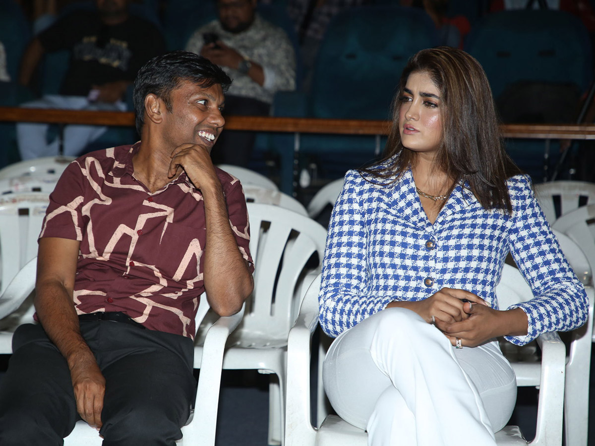 'రాజుగాని సవాల్‌' మూవీ ట్రైలర్ లాంచ్ (ఫొటోలు) | Raju Gani Saval Movie ...