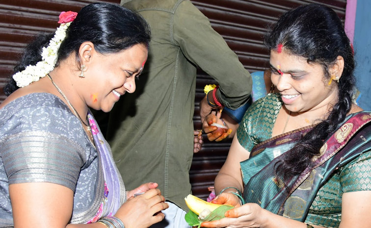 శ్రావణ నాగుల చవితి (ఫొటోలు) | Devotees Celebrated Nagula Chavithi 2025 ...