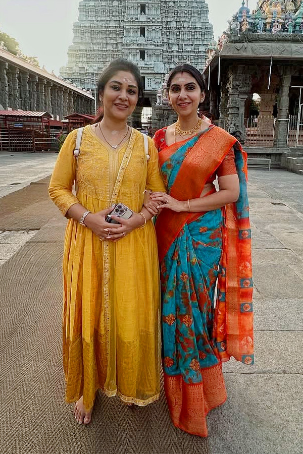 ఫ్యామిలీతో అరుణాచలం సందర్శించిన బుల్లితెర డాక్టర్‌బాబు నిరుపమ్ (ఫొటోలు ...