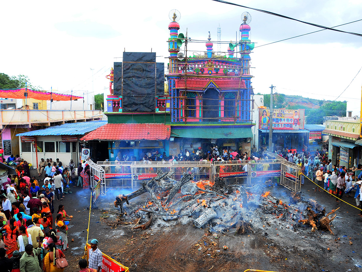 అనంతపురం : గూగూడులో కుళ్లాయిస్వామి ఉత్సవాలకు పోటెత్తిన భక్తులు (ఫొటోలు ...