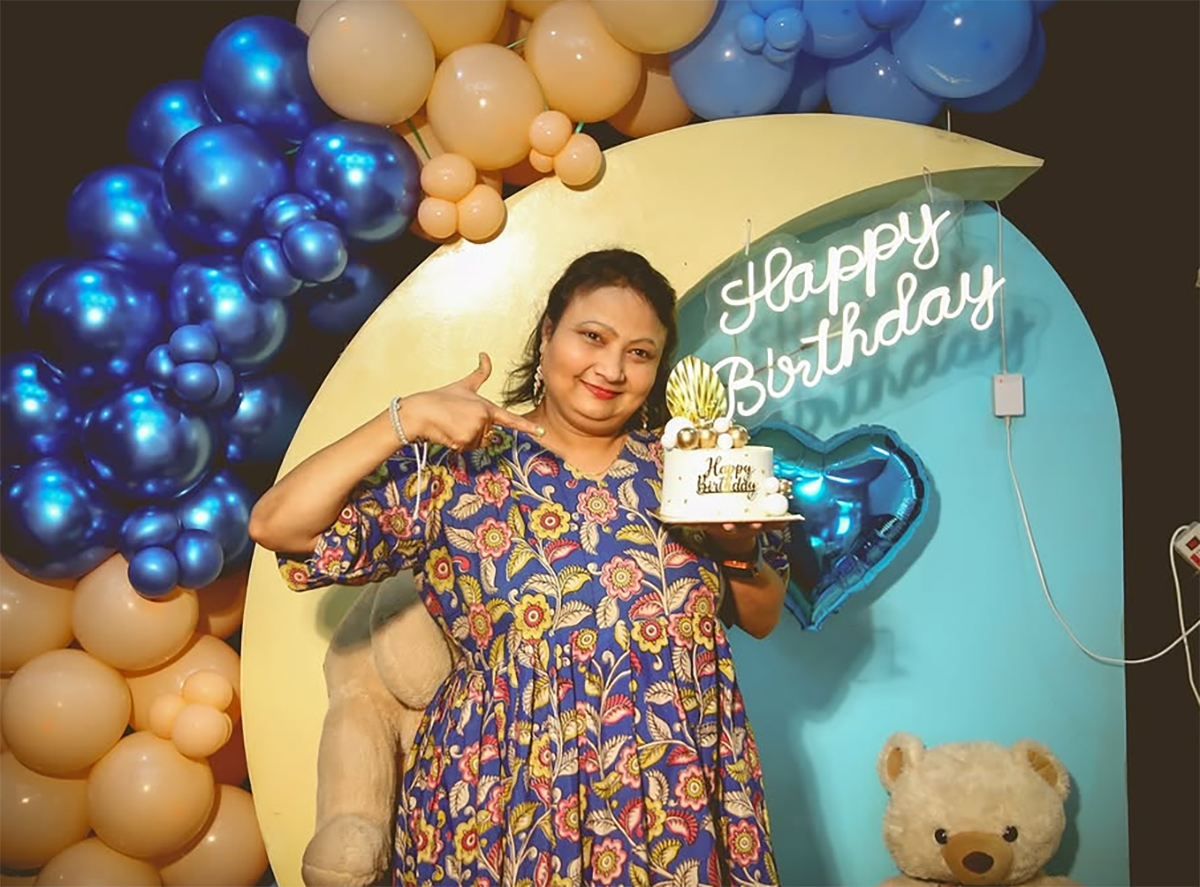 'కితకితలు' గీతా సింగ్ బర్త్ డే సెలబ్రేషన్స్ (ఫొటోలు) | Actress Geetha ...