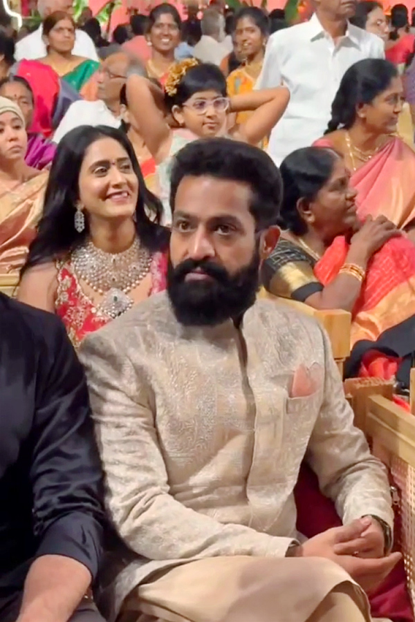 నార్నే నితిన్ పెళ్లిలో టాలీవుడ్ సెలబ్రిటీల సందడి (ఫొటోలు) | Telugu ...
