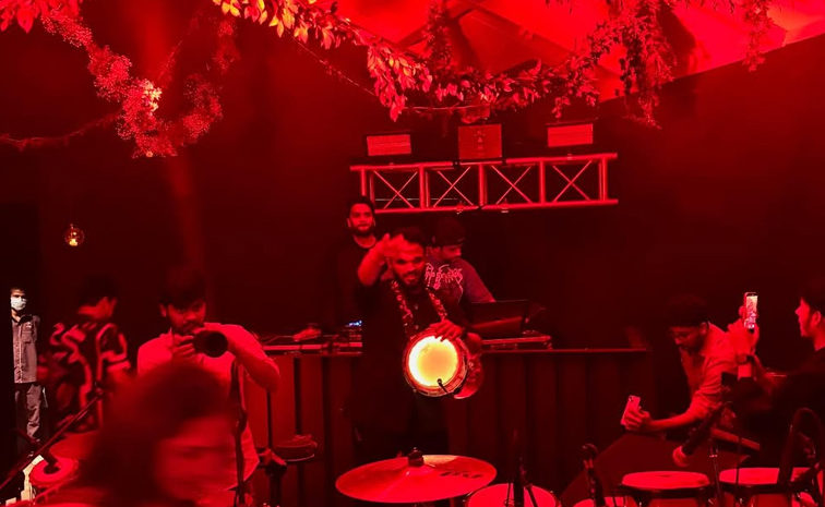 ఒకే ఫ్రేమ్‌లో నమ్రత, లక్ష్మీ ప్రణతి (ఫోటోలు) | Namrata Shirodkar And ...