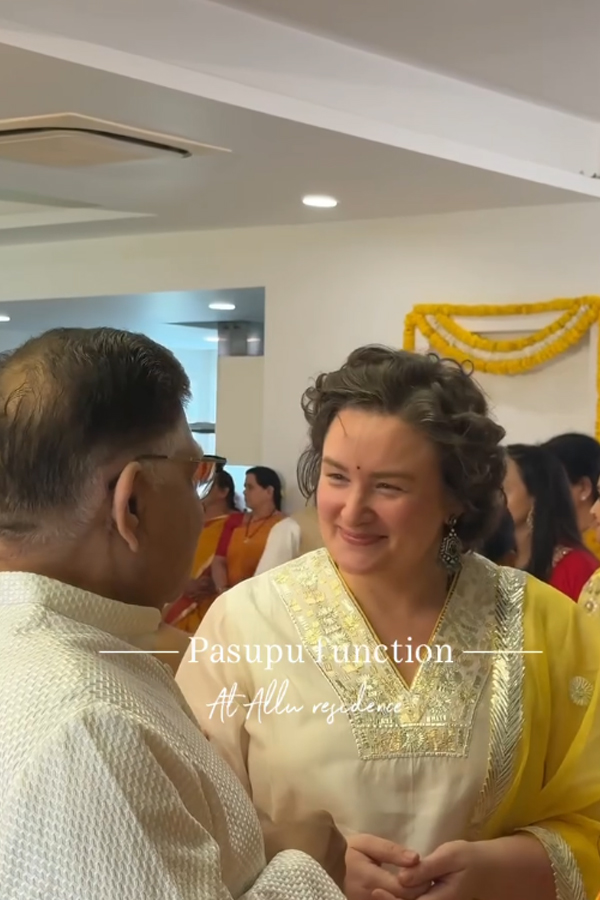 టాలీవుడ్ హీరో అల్లు శిరీష్ హల్దీ వేడుక (ఫొటోలు) | Allu Sirish Shares ...