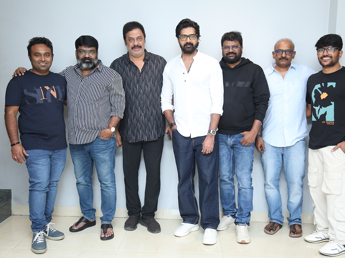 'హనీ'మూవీ ప్రెస్ మీట్ (ఫొటోలు) | Honey Movie Press Meet HD Photos | Sakshi