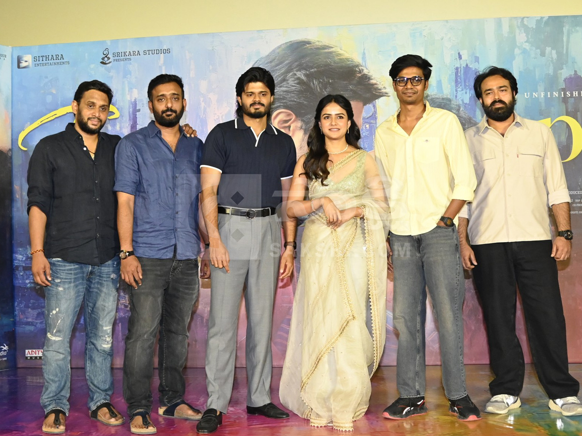 ఎపిక్.. మూవీ టీజర్‌ లాంచ్‌ ఈవెంట్‌ (ఫొటోలు) | Anand Deverakonda And ...