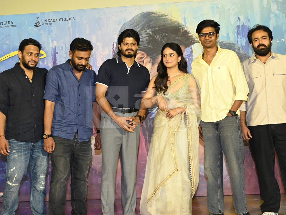 ఎపిక్.. మూవీ టీజర్‌ లాంచ్‌ ఈవెంట్‌ (ఫొటోలు) | Anand Deverakonda And ...