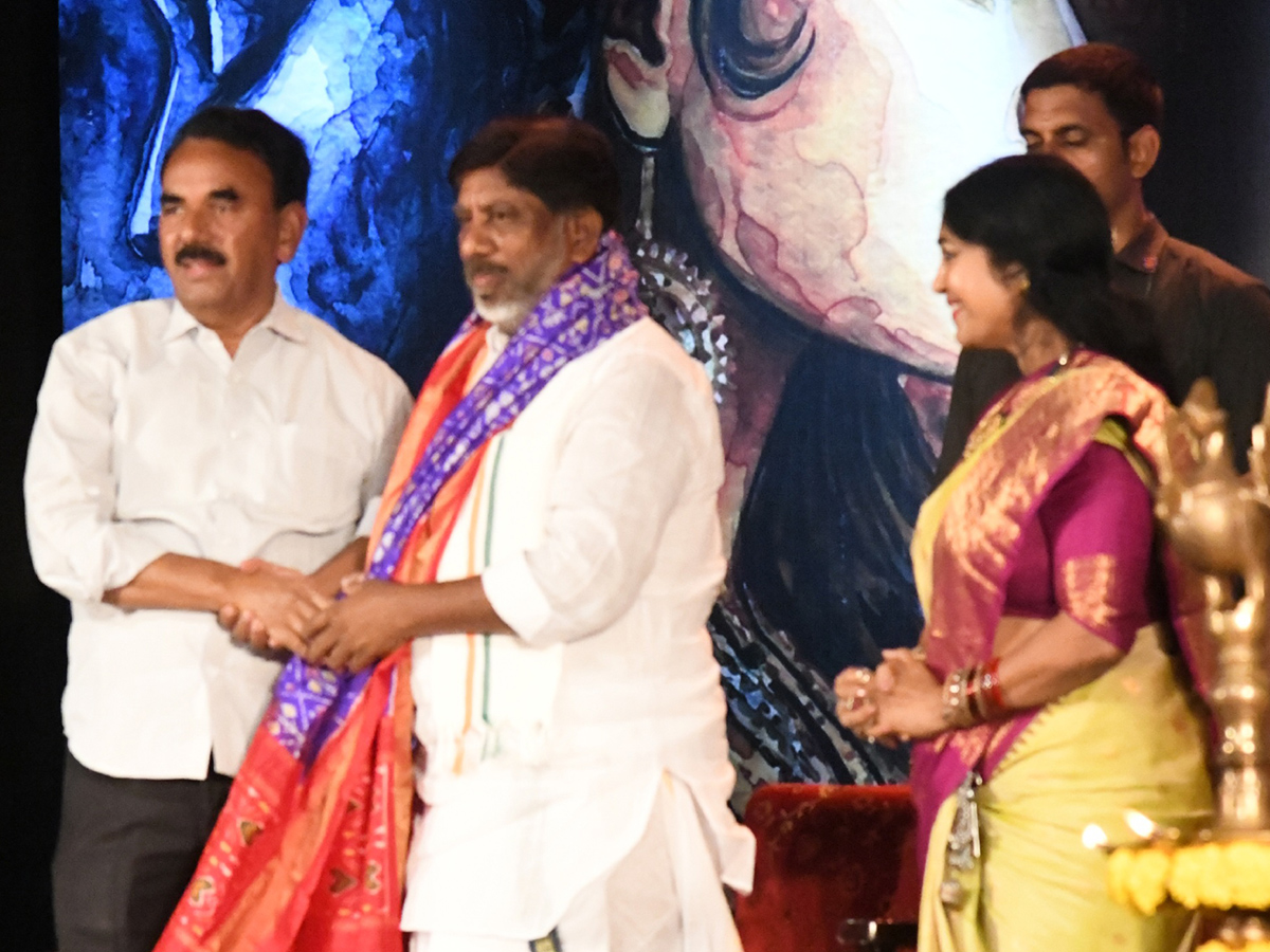 హైదరాబాద్‌ : అర్ధనారీశ్వరం..అద్భుతం (ఫొటోలు) | Hyderabad : Kuchipudi in ...